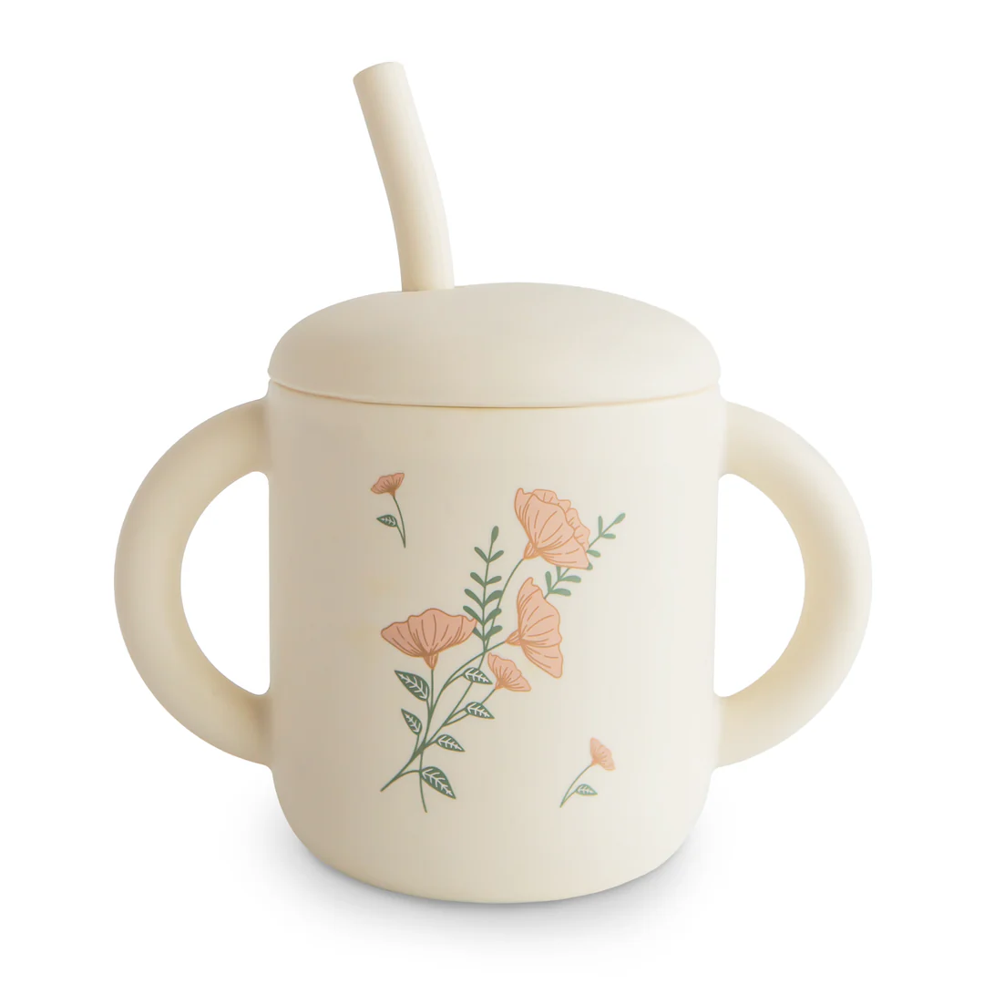Gote trajnuese silikoni me kapak dhe pipez – Mushie - Mommy & Me